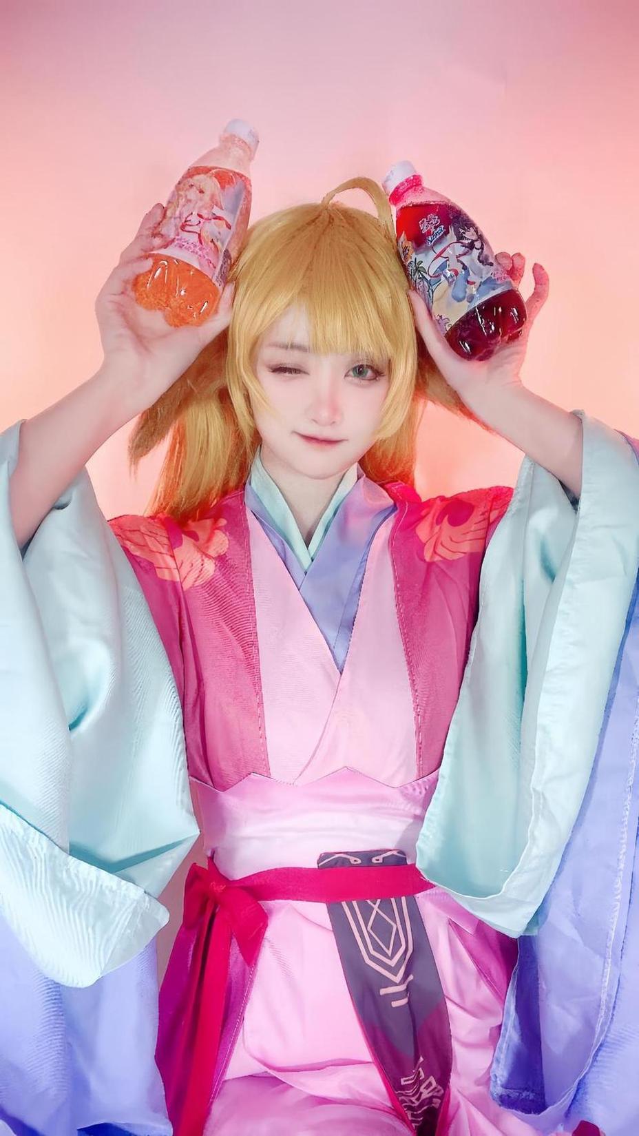 yui金鱼coser的cos拍摄花絮照片 - 涩郎公